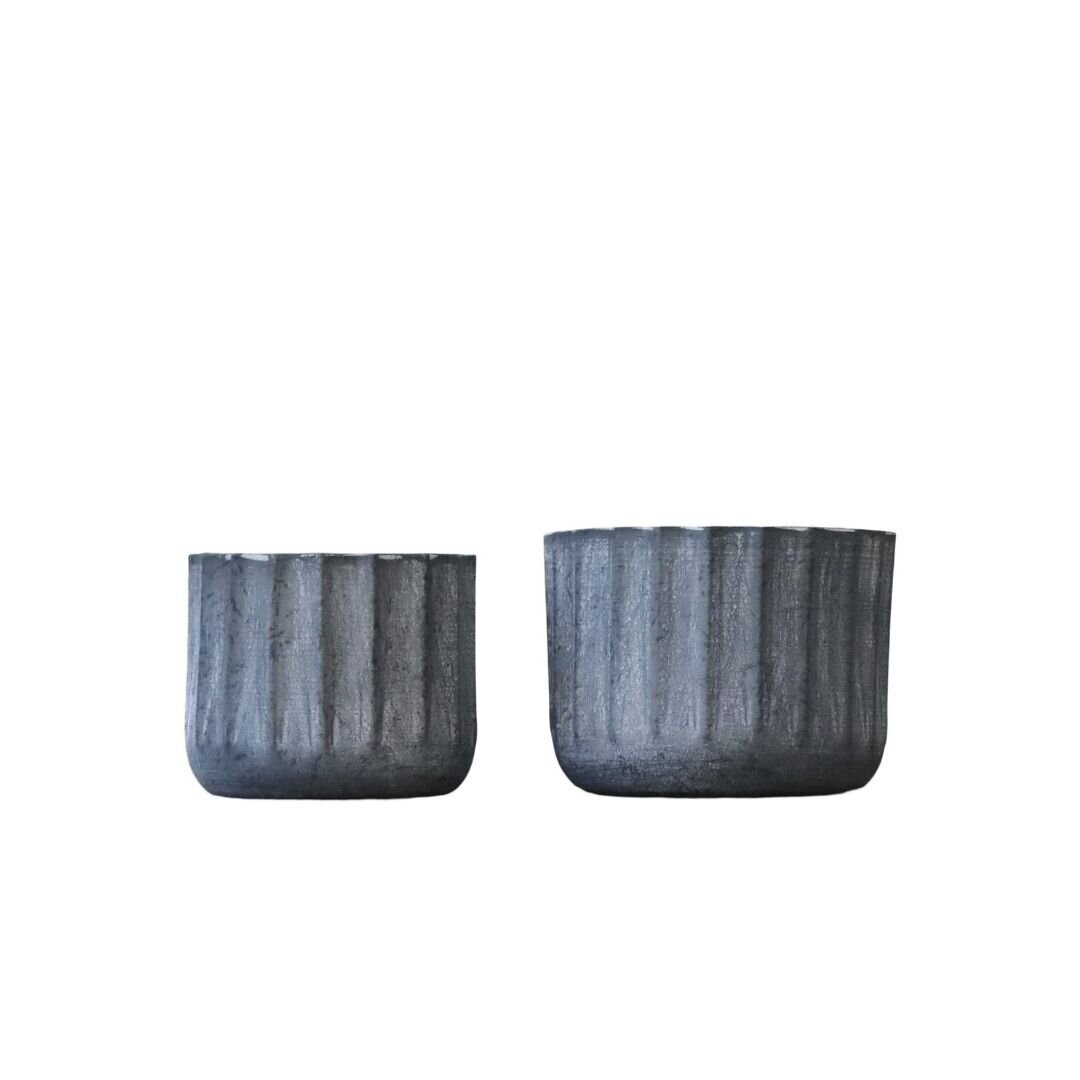 2er Set Blumentopf mit Rillen aus Eisen von Chic Antique günstig ...