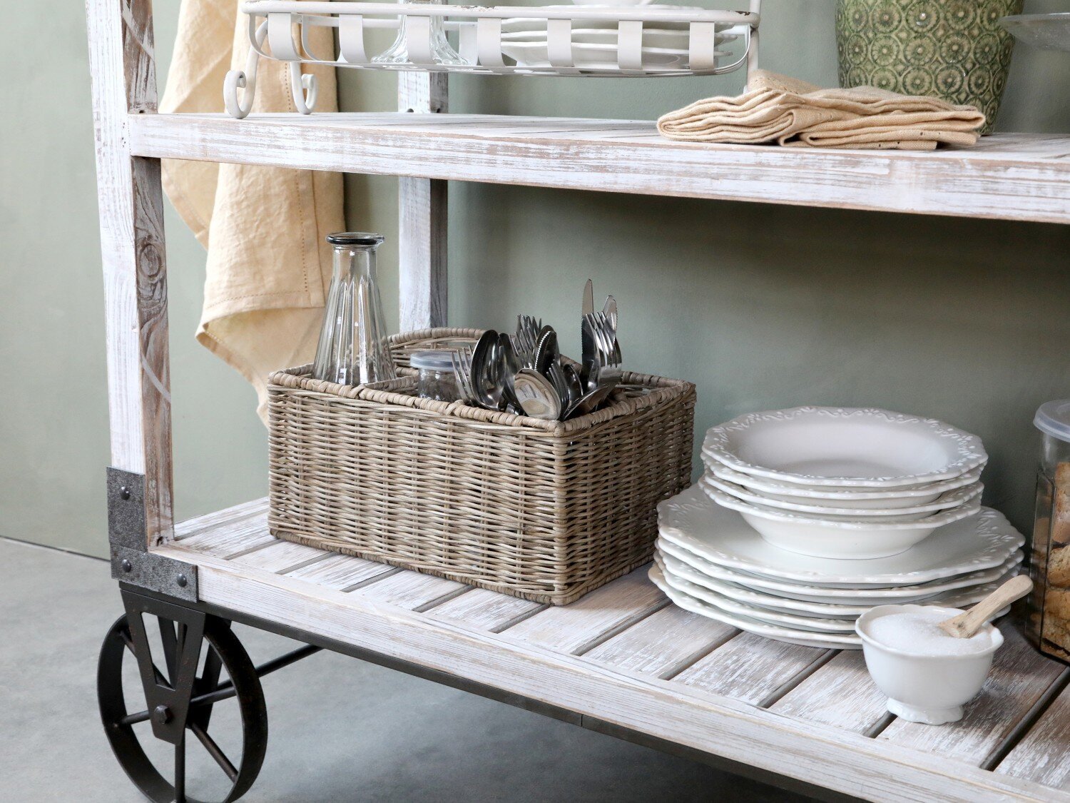 Korb Geflecht mit 4 Fächern von Chic Antique günstig bestellen | SKANDEKO